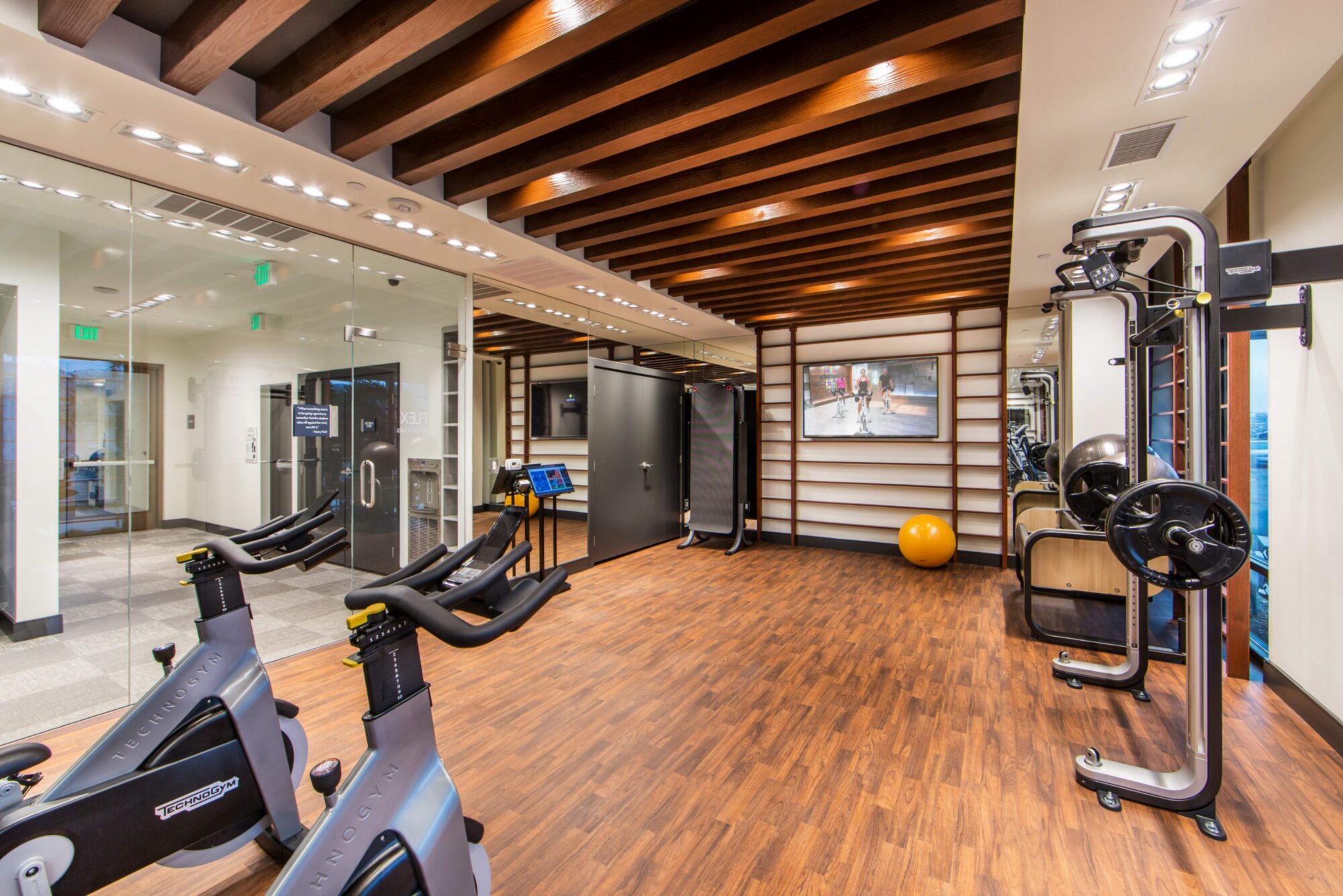 Amenities | Bell South Bay | Apartments in Inglewood, CA